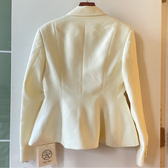 W. Kleinberg | Jackets & Coats | New With Tag Cream Womens Blazer ...